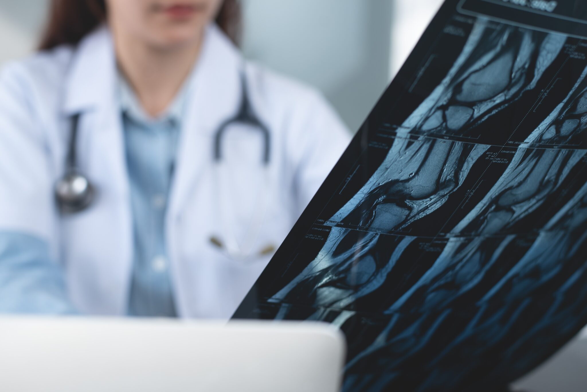 Fast ER Testing With On-Site Lab and Imaging | Victoria ER